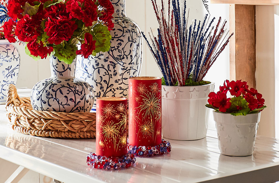 Lighted Fireworks Lanterns Set of 2 - NEW 2025