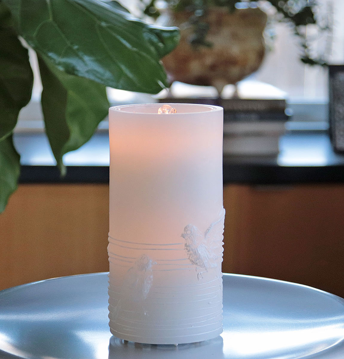 White Wax With Bird Design Aquaflame Fountain Candle - Remote Control ...