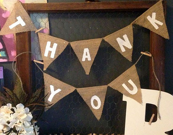 Triangle Jute Banner 12 Piece Pack - 8 x 10 Inch