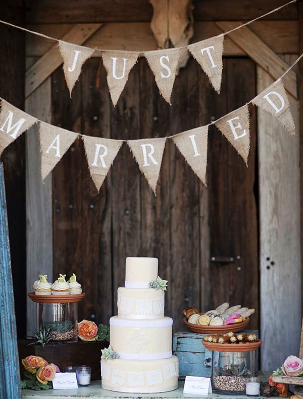 Triangle Jute Banner 12 Piece Pack - 8 x 10 Inch