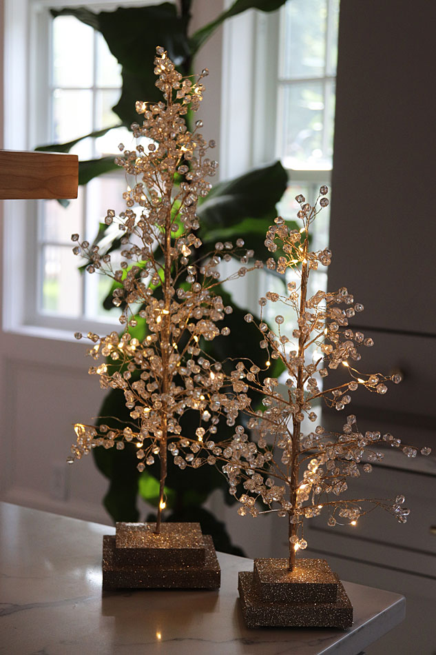 24 Inch Lighted Jeweled Acrylic Tree - 30 Lights