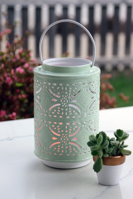Rechargeable Lantern With Fire Glow Light Unit 12 Inch Green Enamel