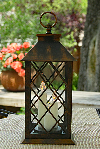Colonial Style Lanterns